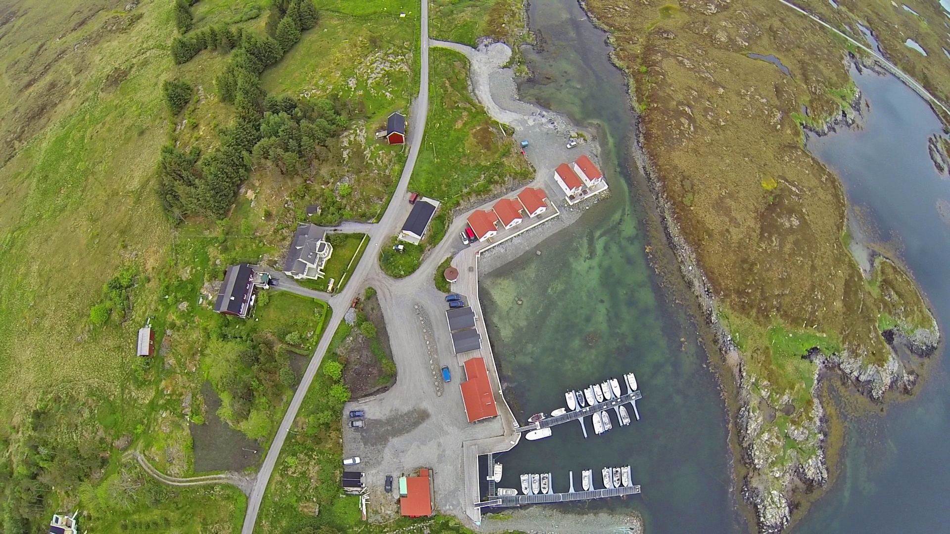 Smøla Rorbuer, Angel Resort in Kristiansund (Norwegen) - Fjord Tours